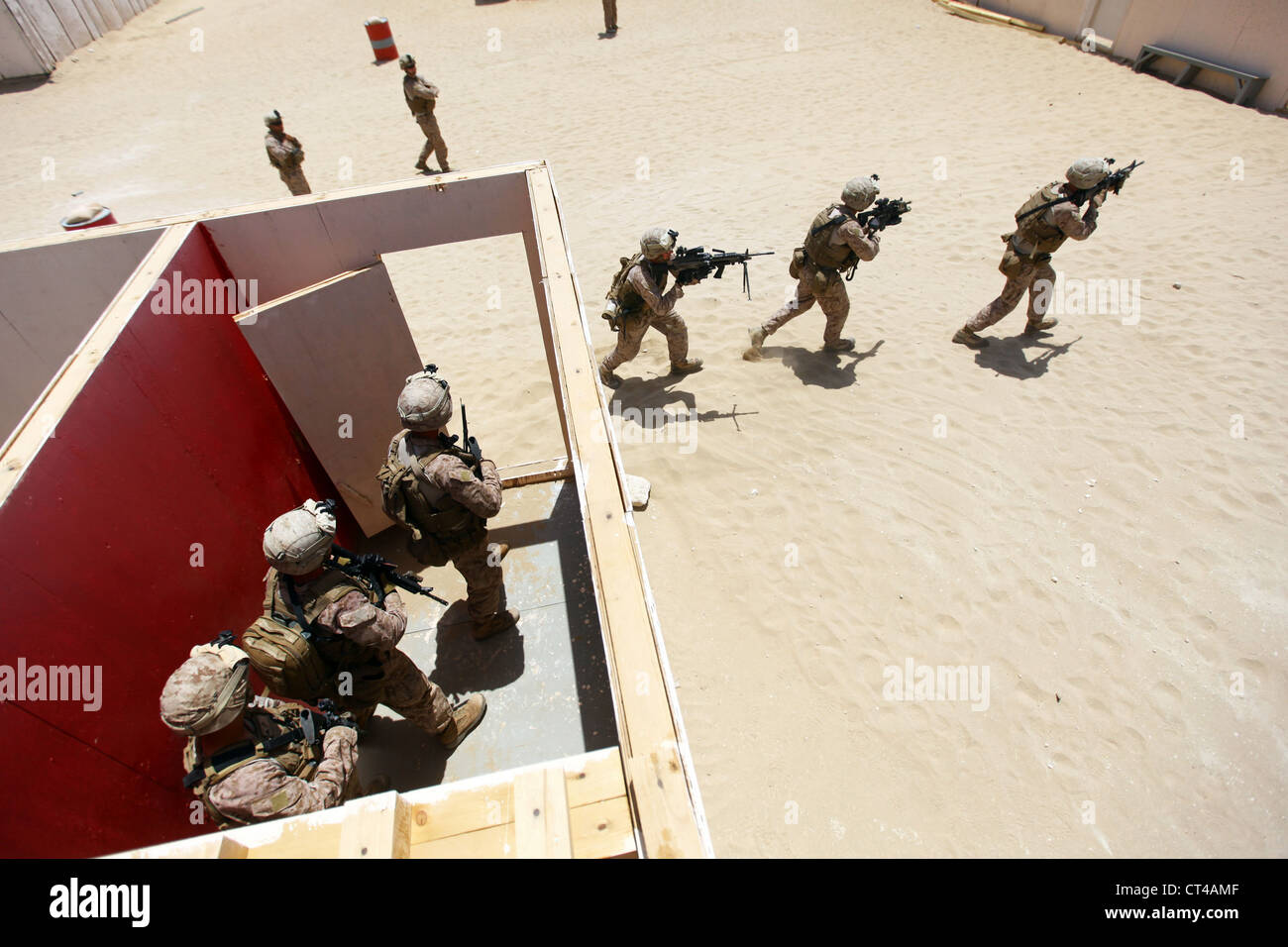 Kuwait udairi range hi-res stock photography and images - Alamy