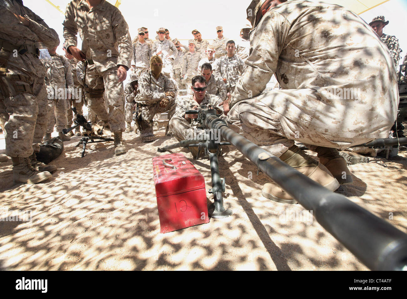 Military police with 1st Law Enforcement Battalion, I Marine ...