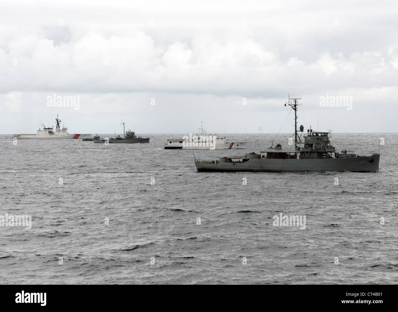 2012cooperation hi-res stock photography and images - Alamy