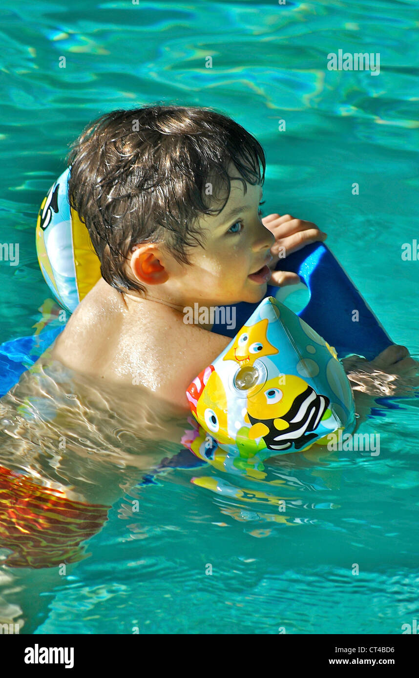 CHILD, SWIMMING POOL Stock Photo - Alamy