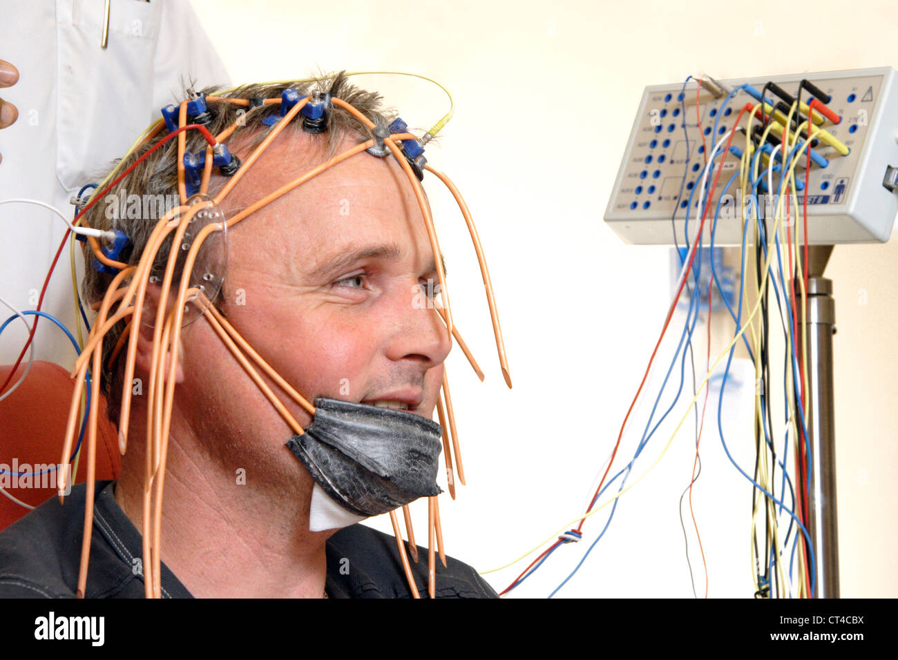 EEG EXAMINATION OF A MAN Stock Photo - Alamy