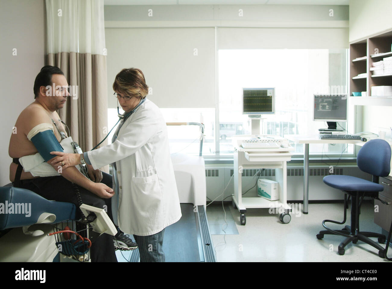 Exercise testing system hi-res stock photography and images - Alamy