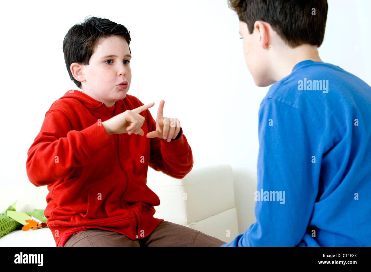 Boy sign language hi-res stock photography and images - Alamy