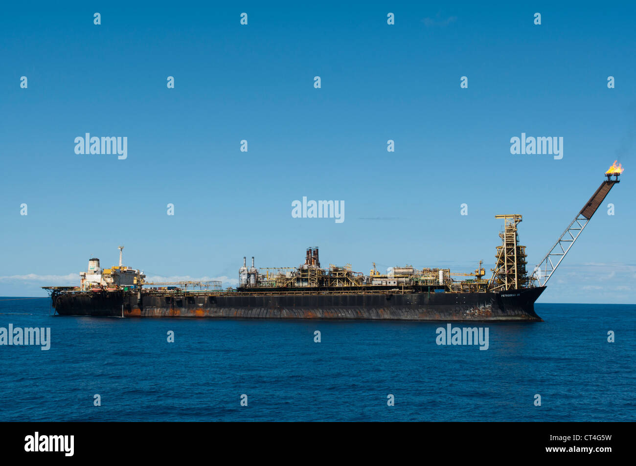 Oil rig FPSO P35 from Petrobras brazilian oil company with tanker ...