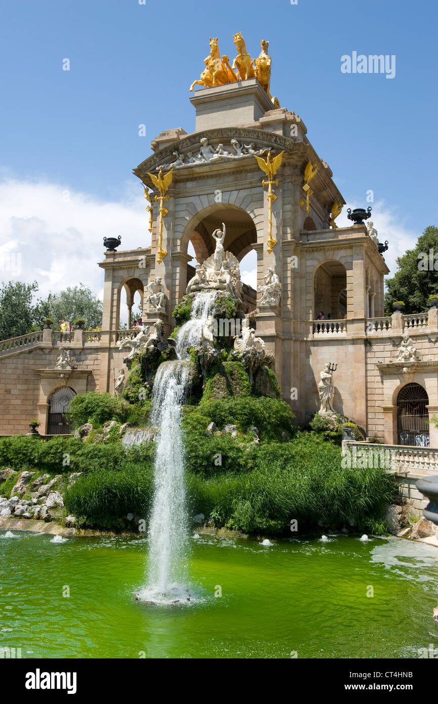 Cascada waterfall cascade Parc de la Ciutadella Stock Photo - Alamy