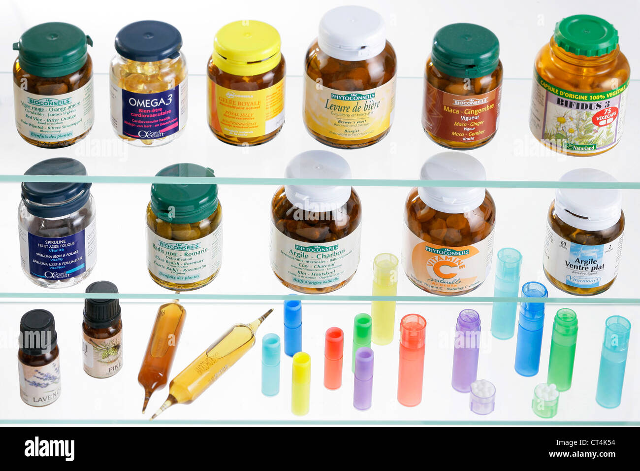 Ampules with medicine hi-res stock photography and images - Alamy