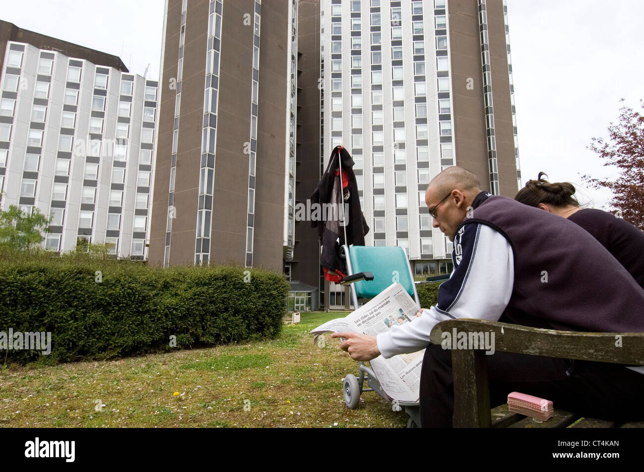 Cancer press hi-res stock photography and images - Alamy