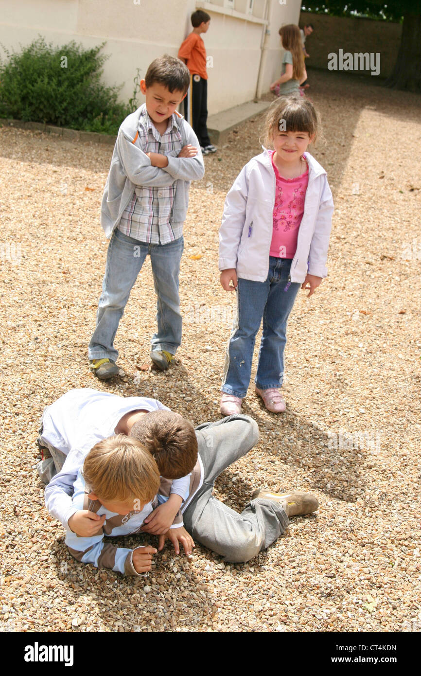 Conflicts with humans hi-res stock photography and images - Alamy