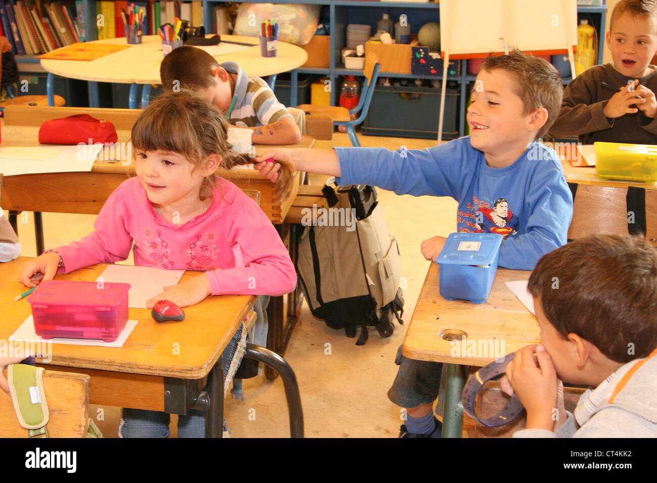 Boys fighting classroom hi-res stock photography and images - Alamy
