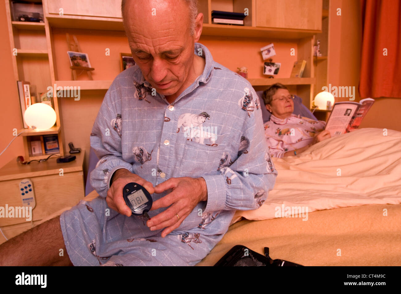 TEST FOR DIABETES ELDERLY PERSON Stock Photo - Alamy