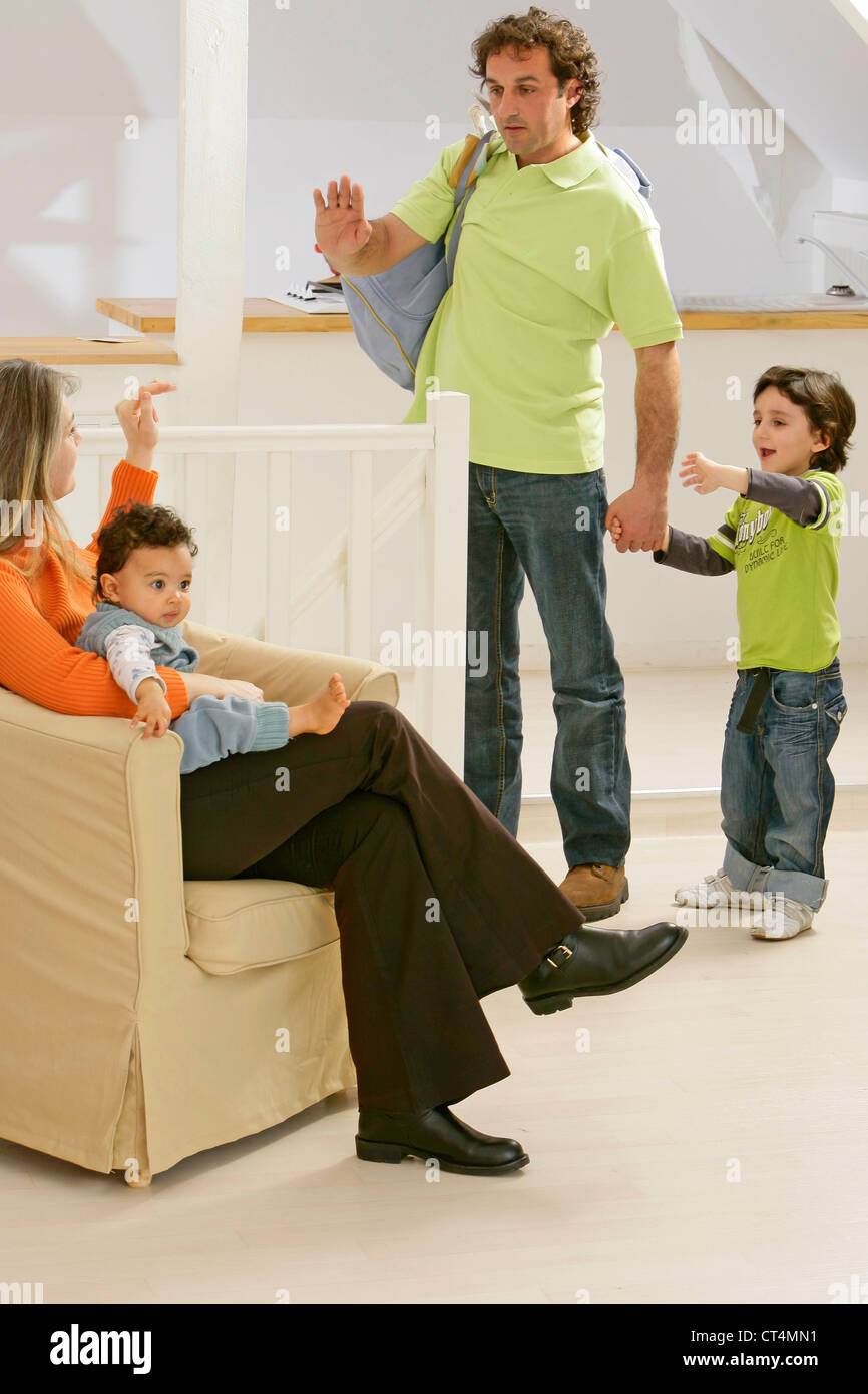 Child custody mother leaving hi-res stock photography and images - Alamy