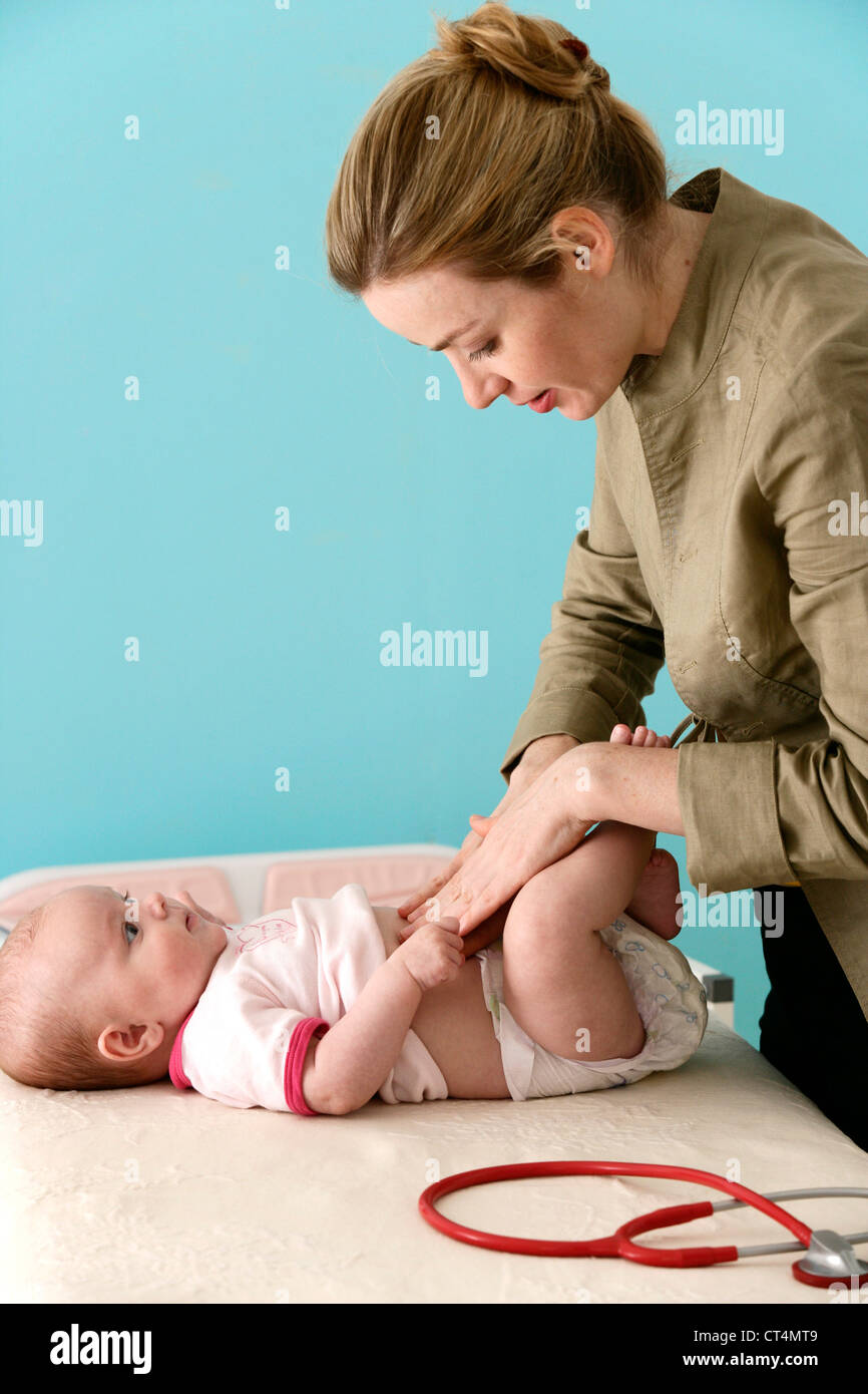 ABDOMEN SEMIOLOGY INFANT Stock Photo - Alamy