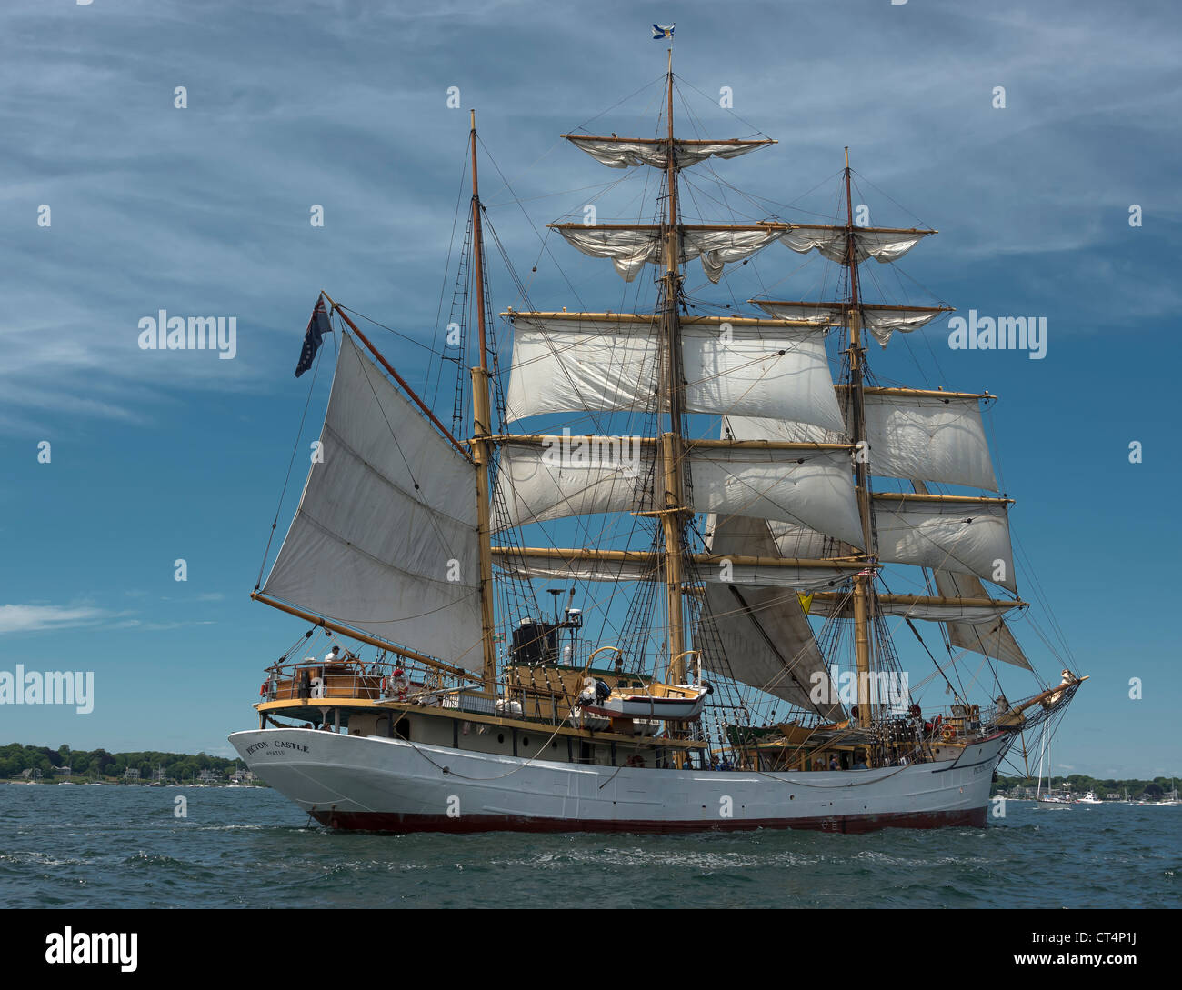 Old square rigged sailing ship hi-res stock photography and images - Alamy