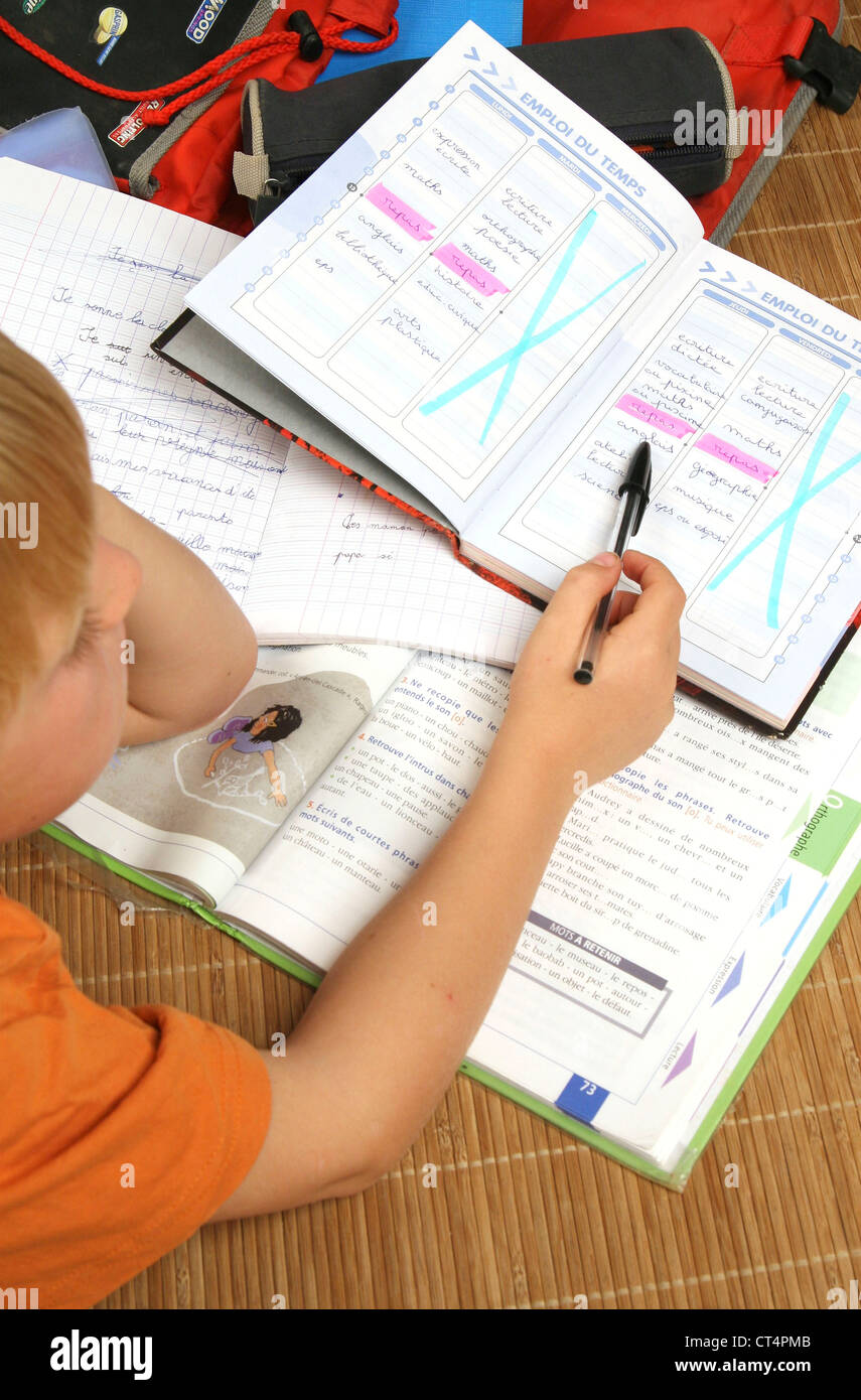 CHILD DOING HOMEWORK Stock Photo - Alamy