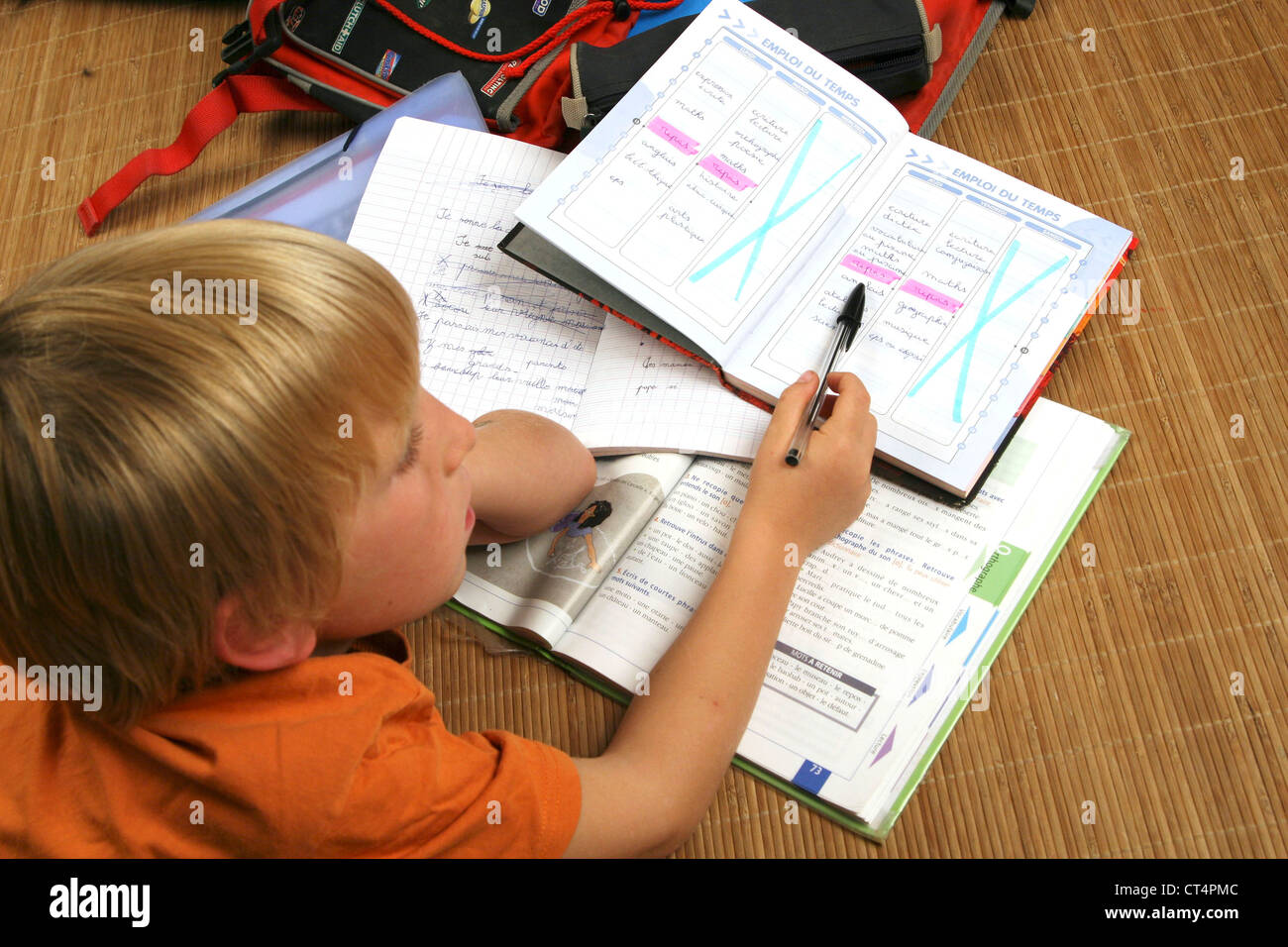 CHILD DOING HOMEWORK Stock Photo - Alamy