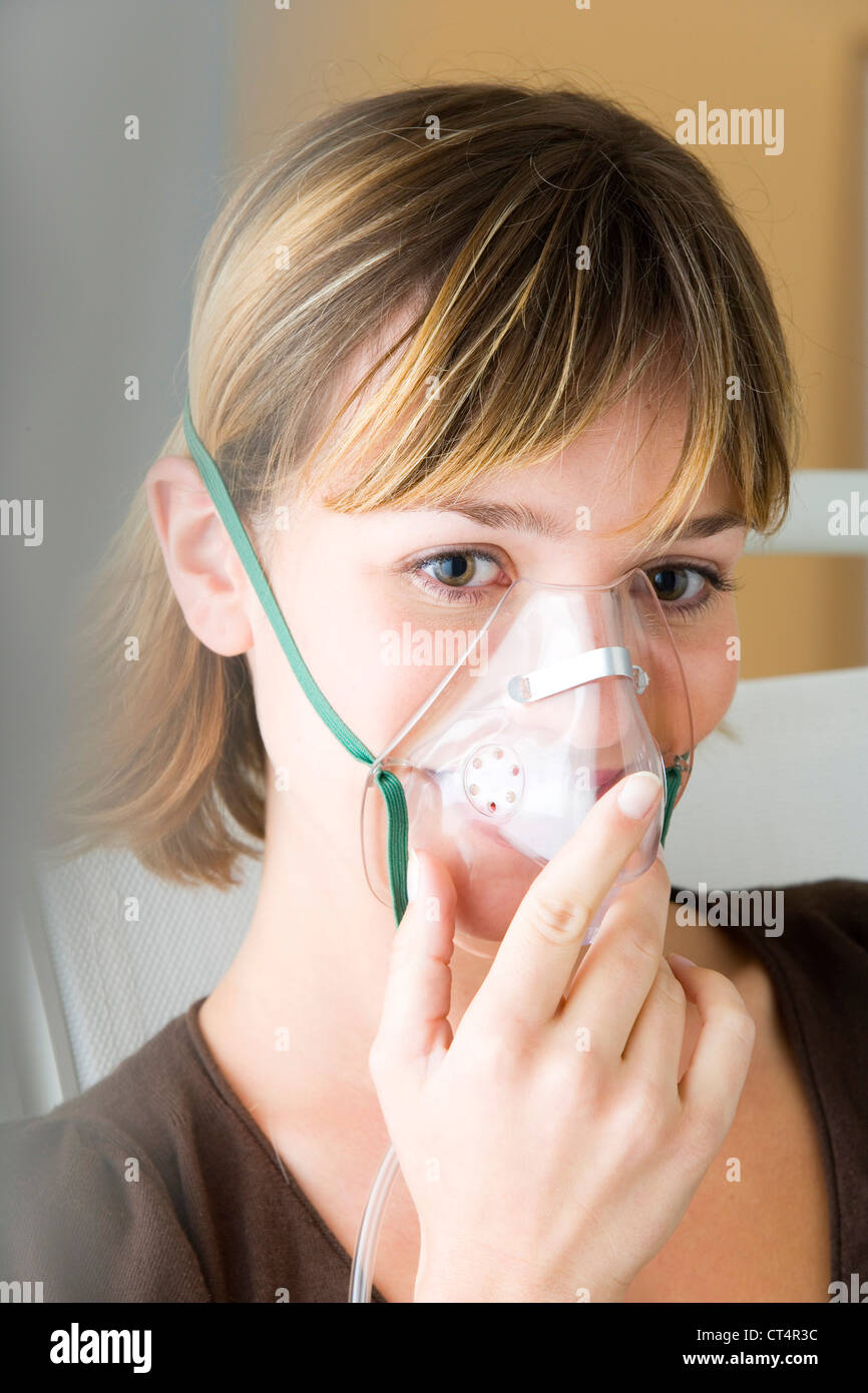 Oxygen deficiency hi-res stock photography and images - Alamy