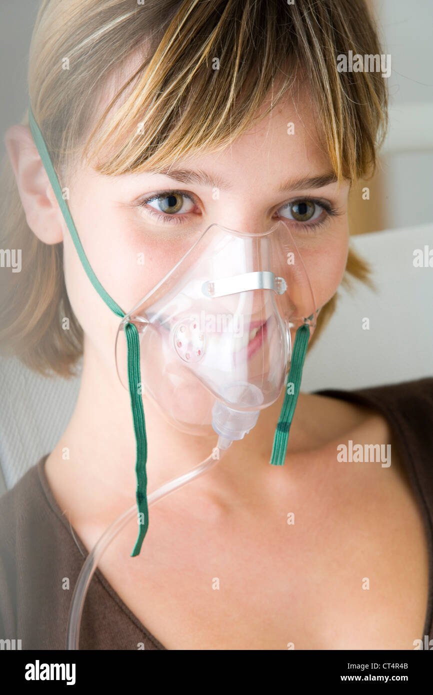 Oxygen deficiency hi-res stock photography and images - Alamy