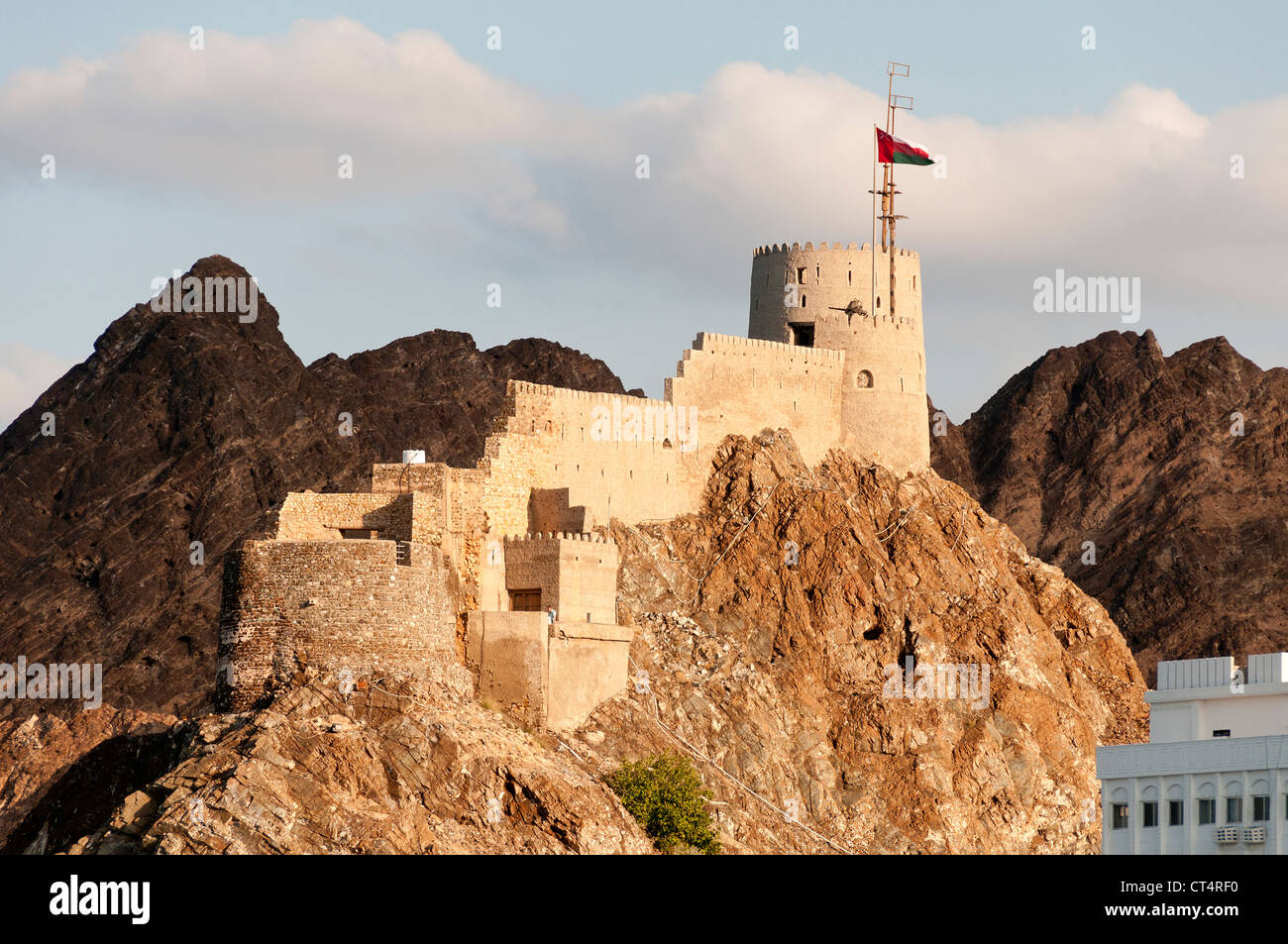 Elk207-1190 Oman, Muscat, Muttrah, Fort 16th c Stock Photo - Alamy