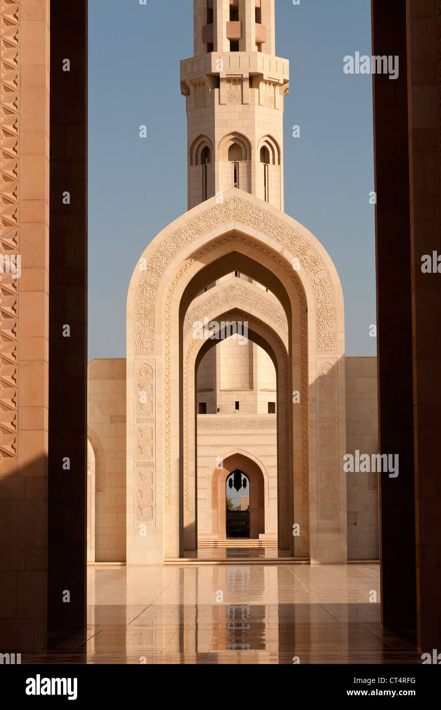 Elk207-1268v Oman, Muscat, Al Ghubrah, Sultan Qaboos Grand Mosque ...