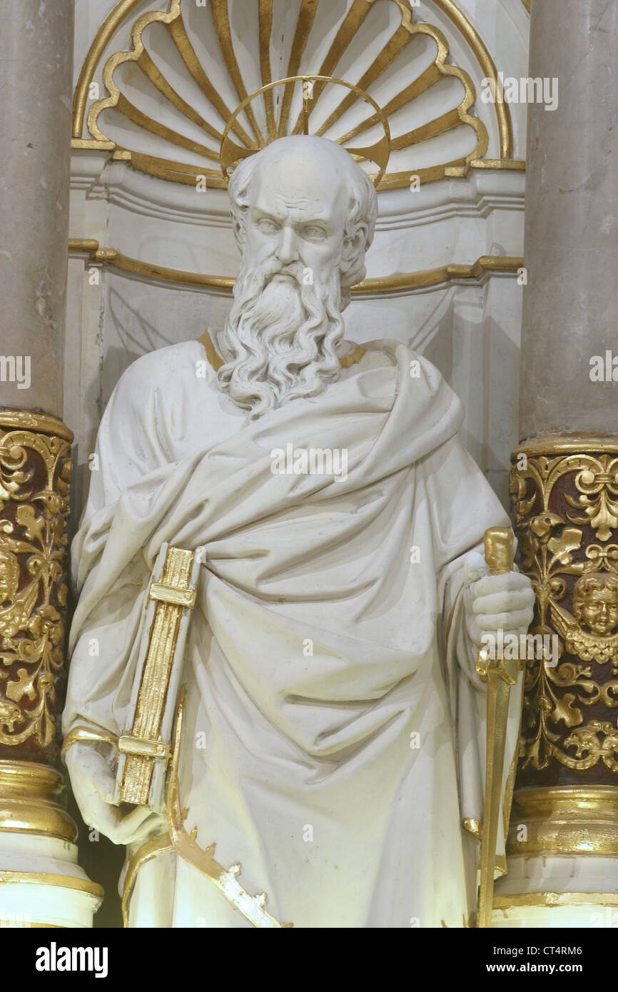 Statue of apostle St Paul Stock Photo - Alamy