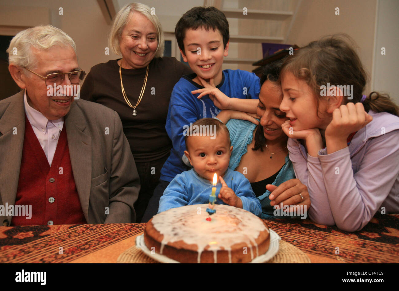 12 year old birthday party hi-res stock photography and images - Alamy