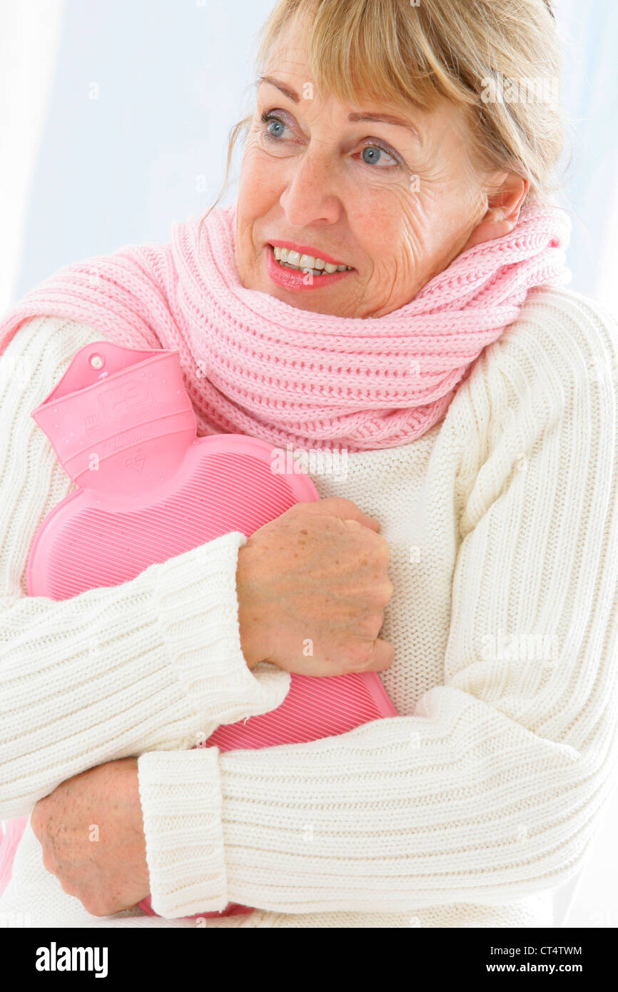 COLD, ELDERLY PERSON Stock Photo - Alamy