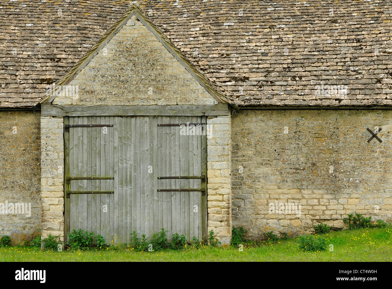 Cotswold Traditional Barn High Resolution Stock Photography and Images ...