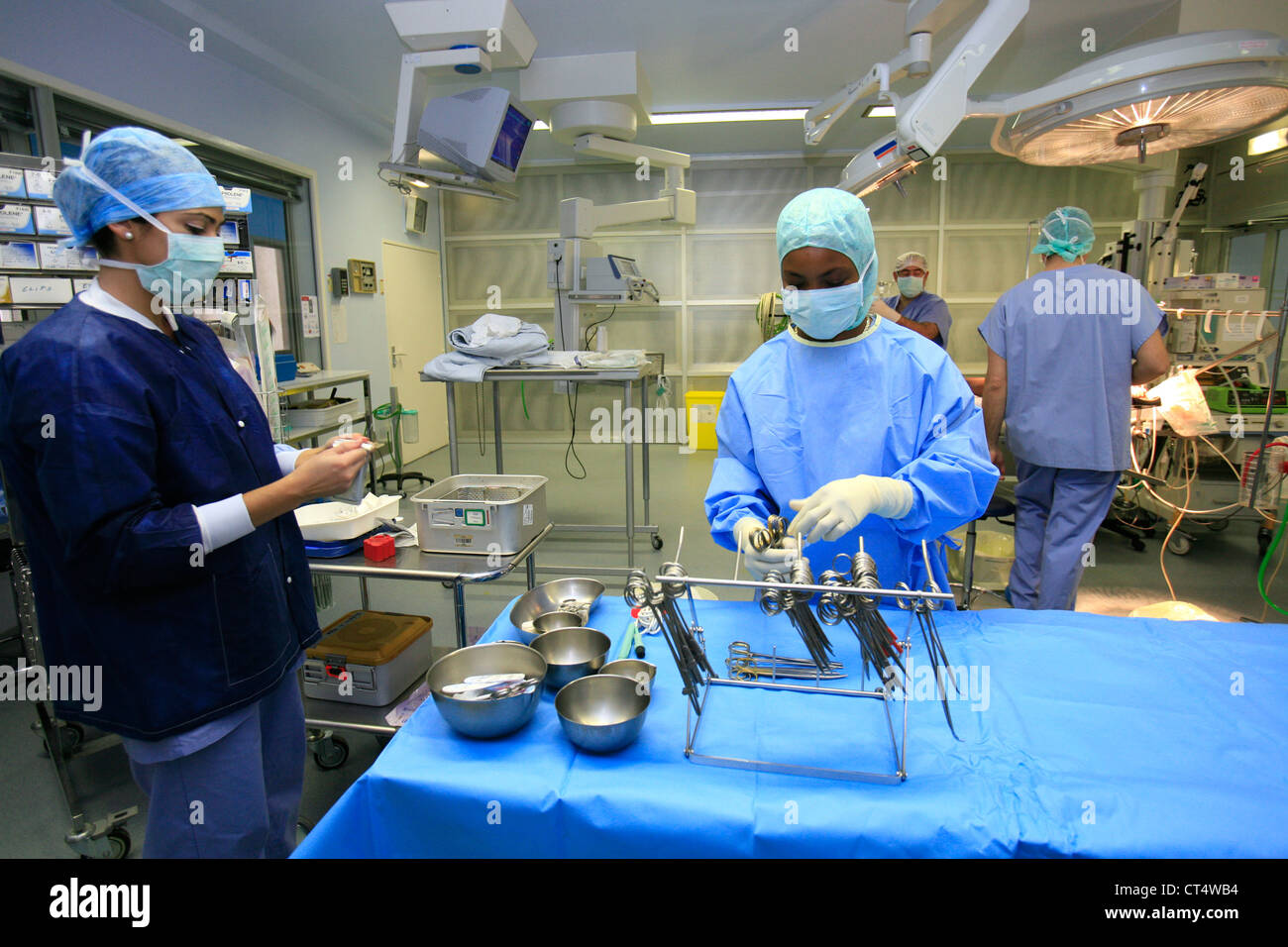 Surgical units hi-res stock photography and images - Alamy