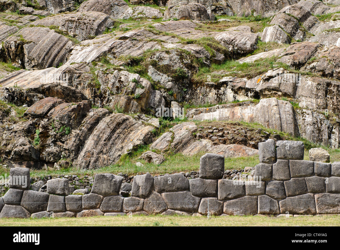 Inca stonework sacsayhuaman peru hi-res stock photography and images ...