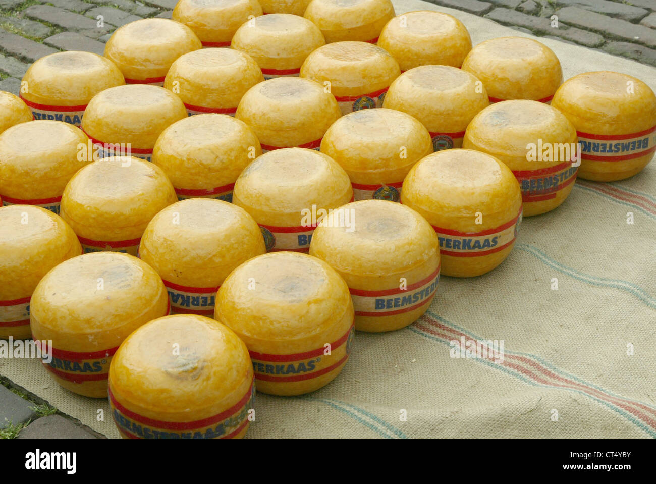 Edam Cheese Market in Holland Stock Photo - Alamy