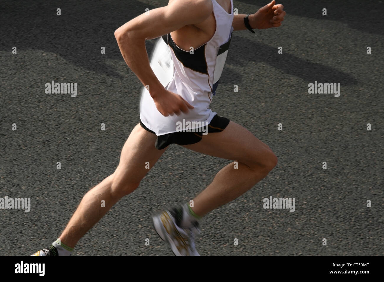 athlete running a marathon Stock Photo - Alamy