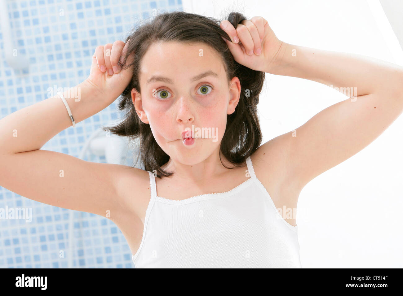 Grotesque human faces hi-res stock photography and images - Alamy