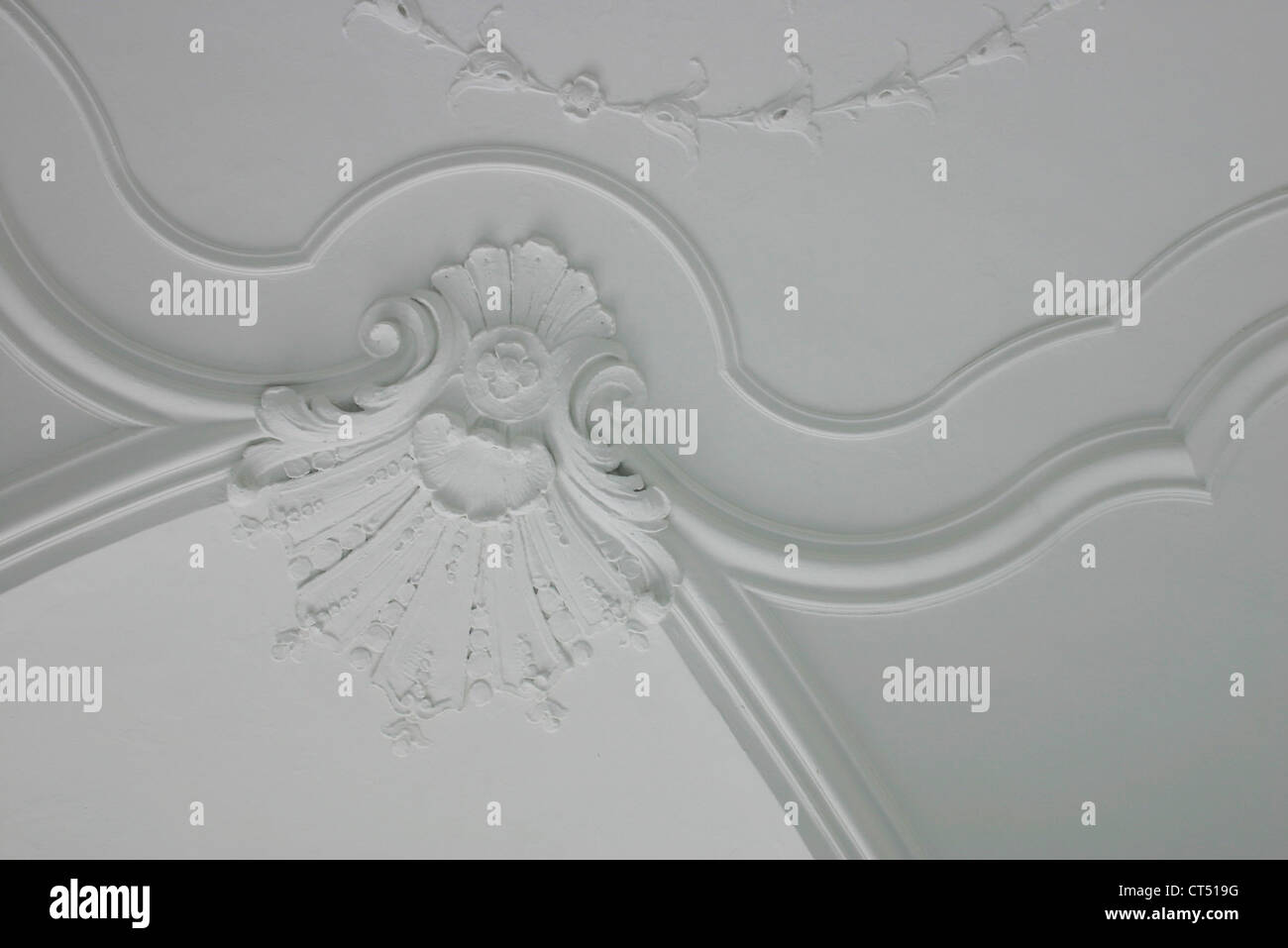Stucco ceiling hi-res stock photography and images - Alamy