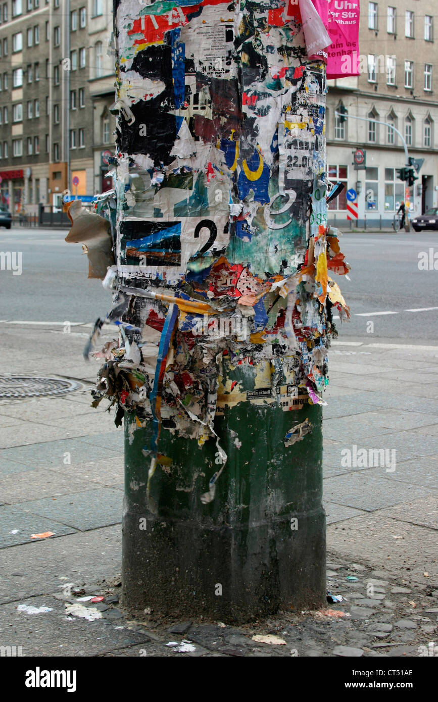 Layers of torn posters hi-res stock photography and images - Alamy
