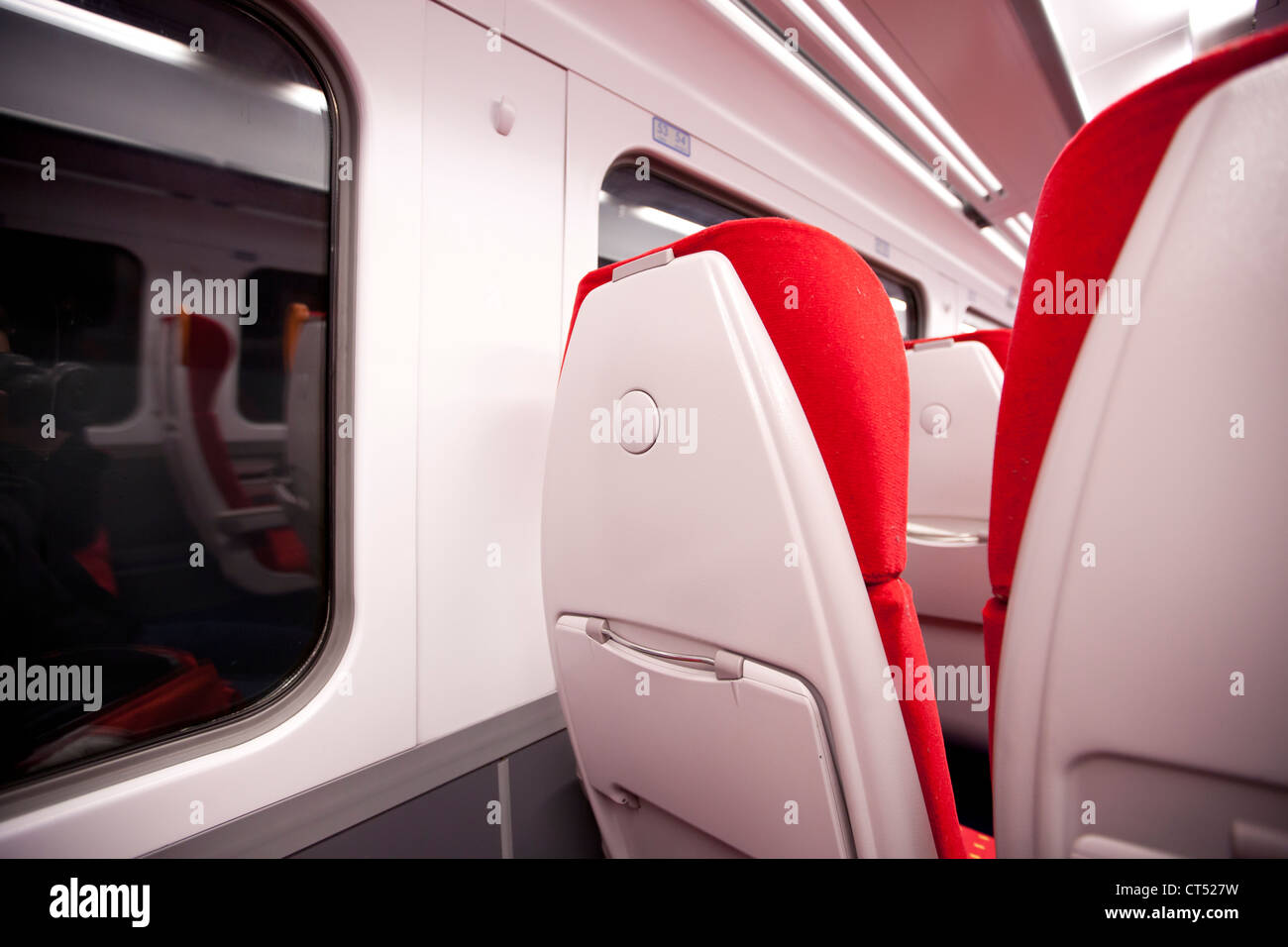 Modern train hi-res stock photography and images - Alamy