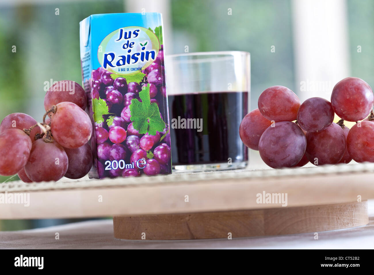 Grape juice carton hi-res stock photography and images - Alamy