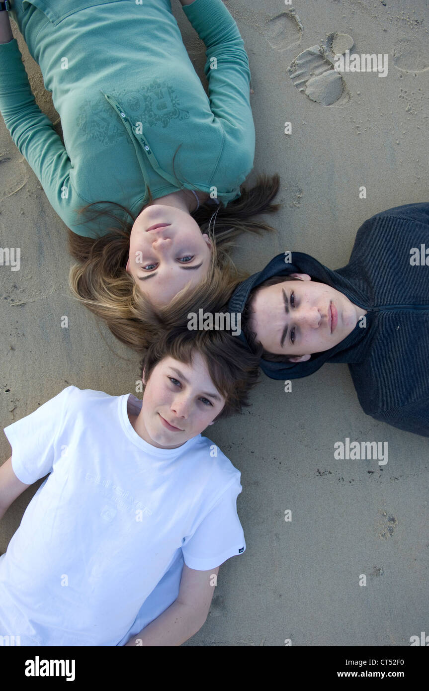Girls Group Friends 12 Years Old High Resolution Stock Photography and ...