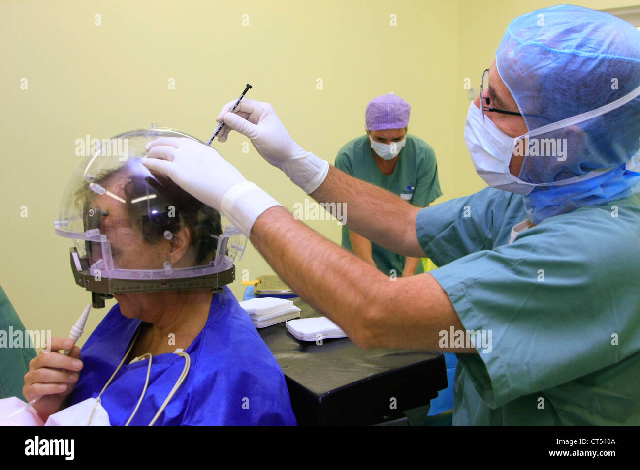 Stereotactic brain surgery hi-res stock photography and images - Alamy