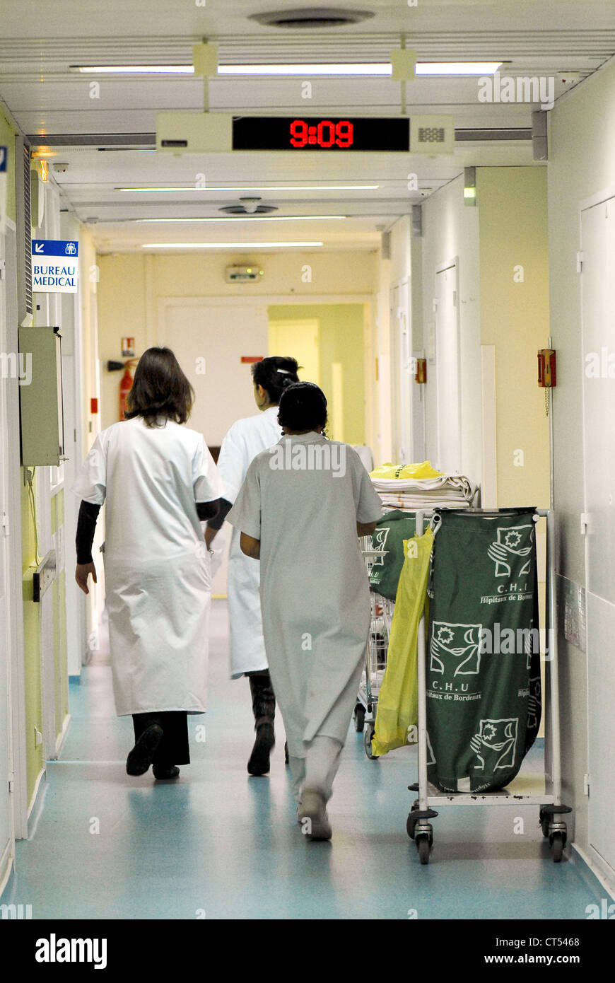Hopital team hi-res stock photography and images - Alamy