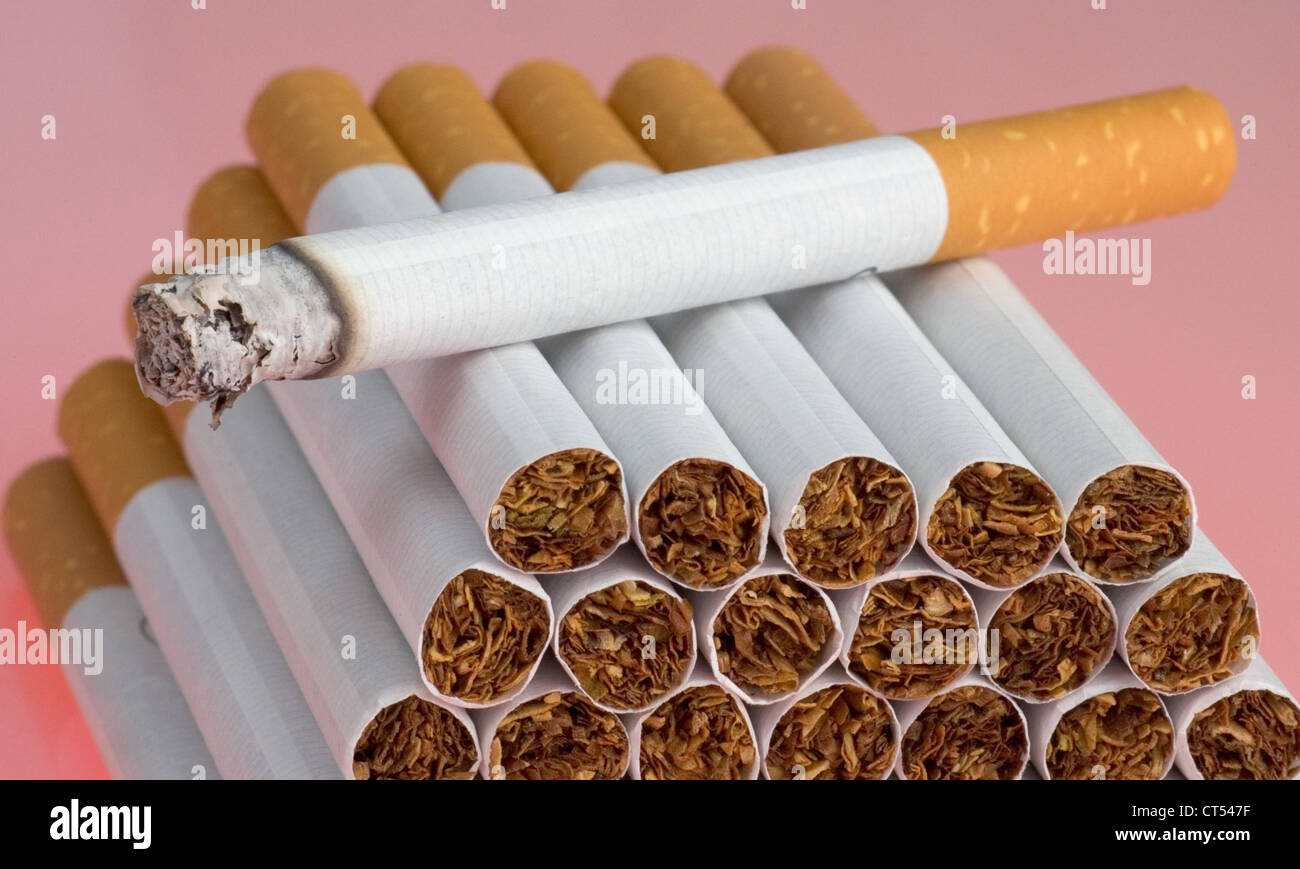 Symbol photo cigarettes Stock Photo - Alamy