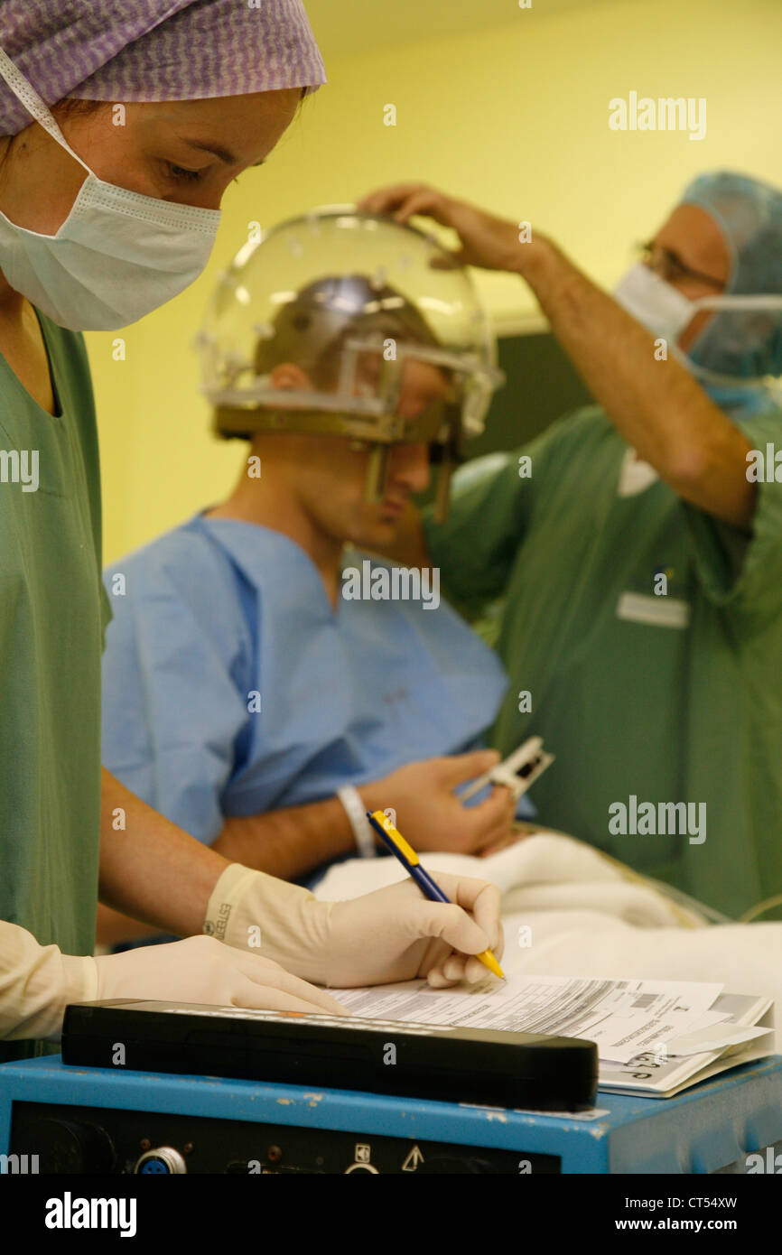 Stereotactic brain surgery hi-res stock photography and images - Alamy