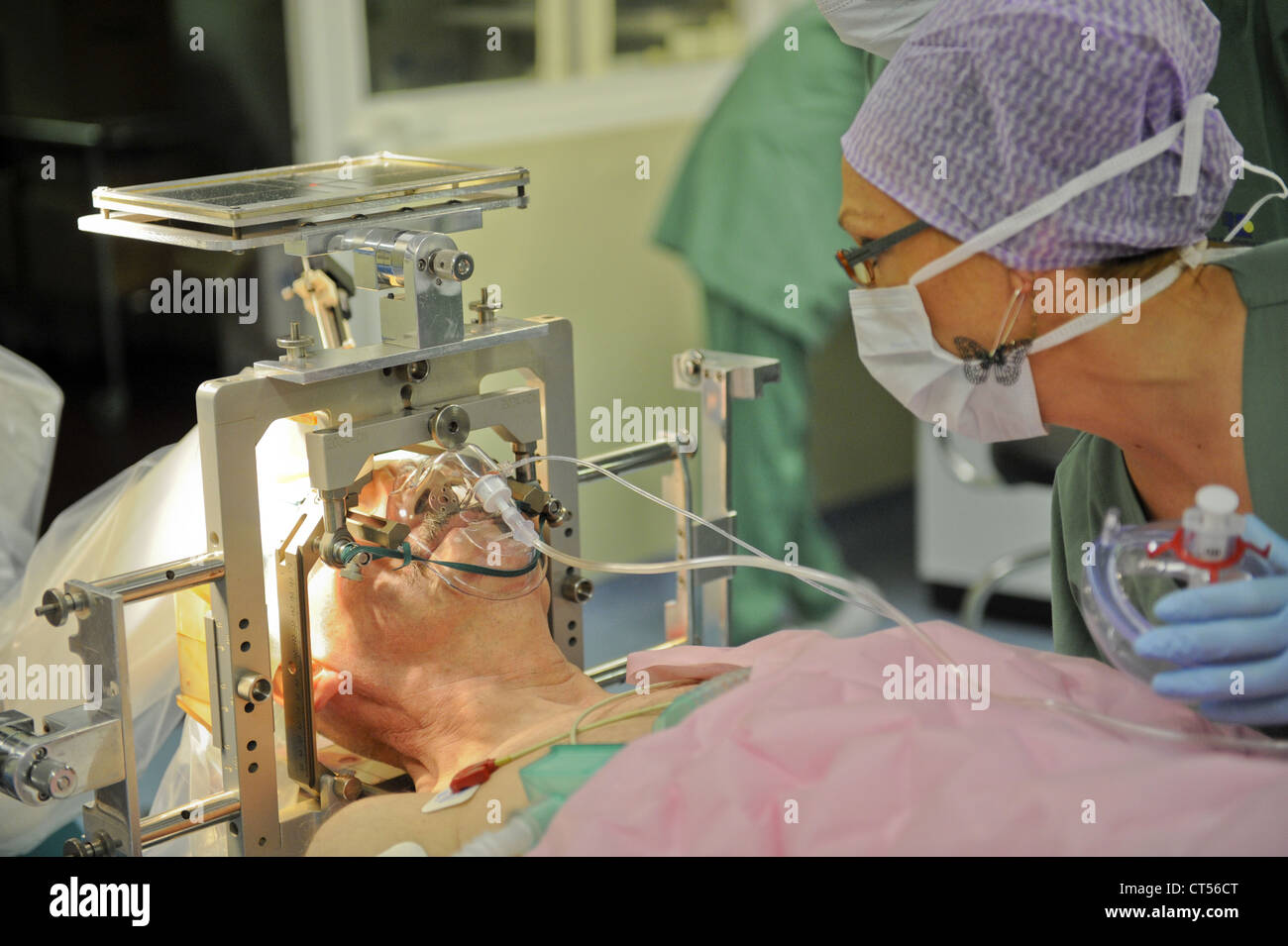 Electrostimulation, brain hi-res stock photography and images - Alamy