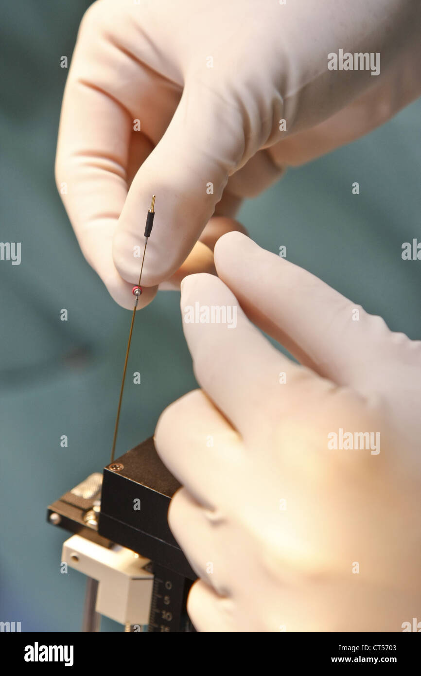 Brain catheter hi-res stock photography and images - Alamy