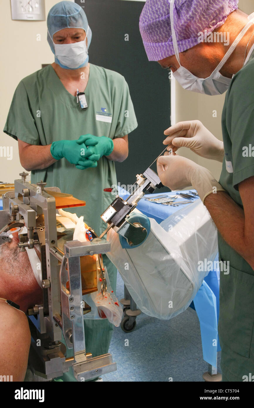 Electrostimulation hi-res stock photography and images - Alamy