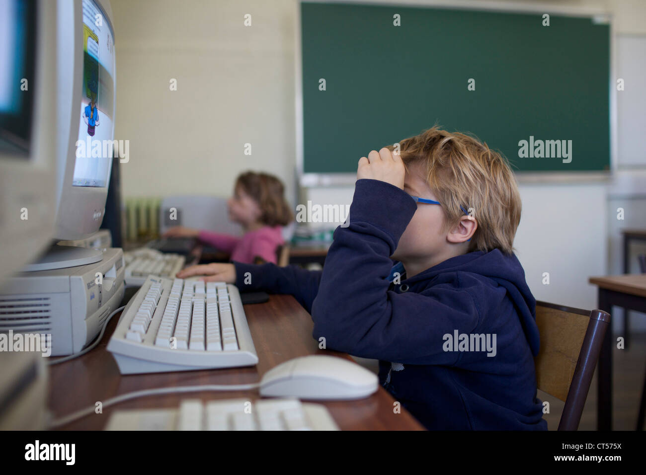 School computer hi-res stock photography and images - Alamy