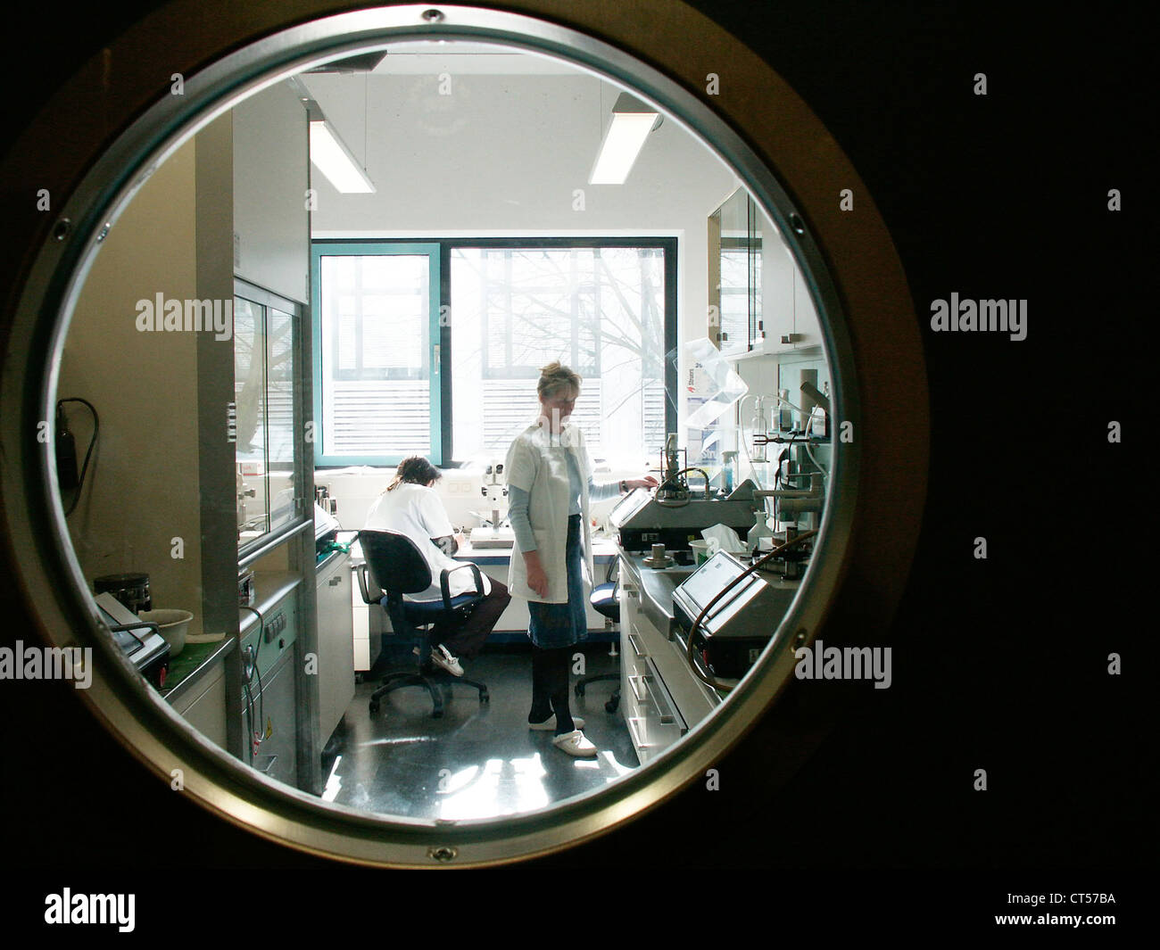 Chemistry laboratory berlin university hi-res stock photography and ...