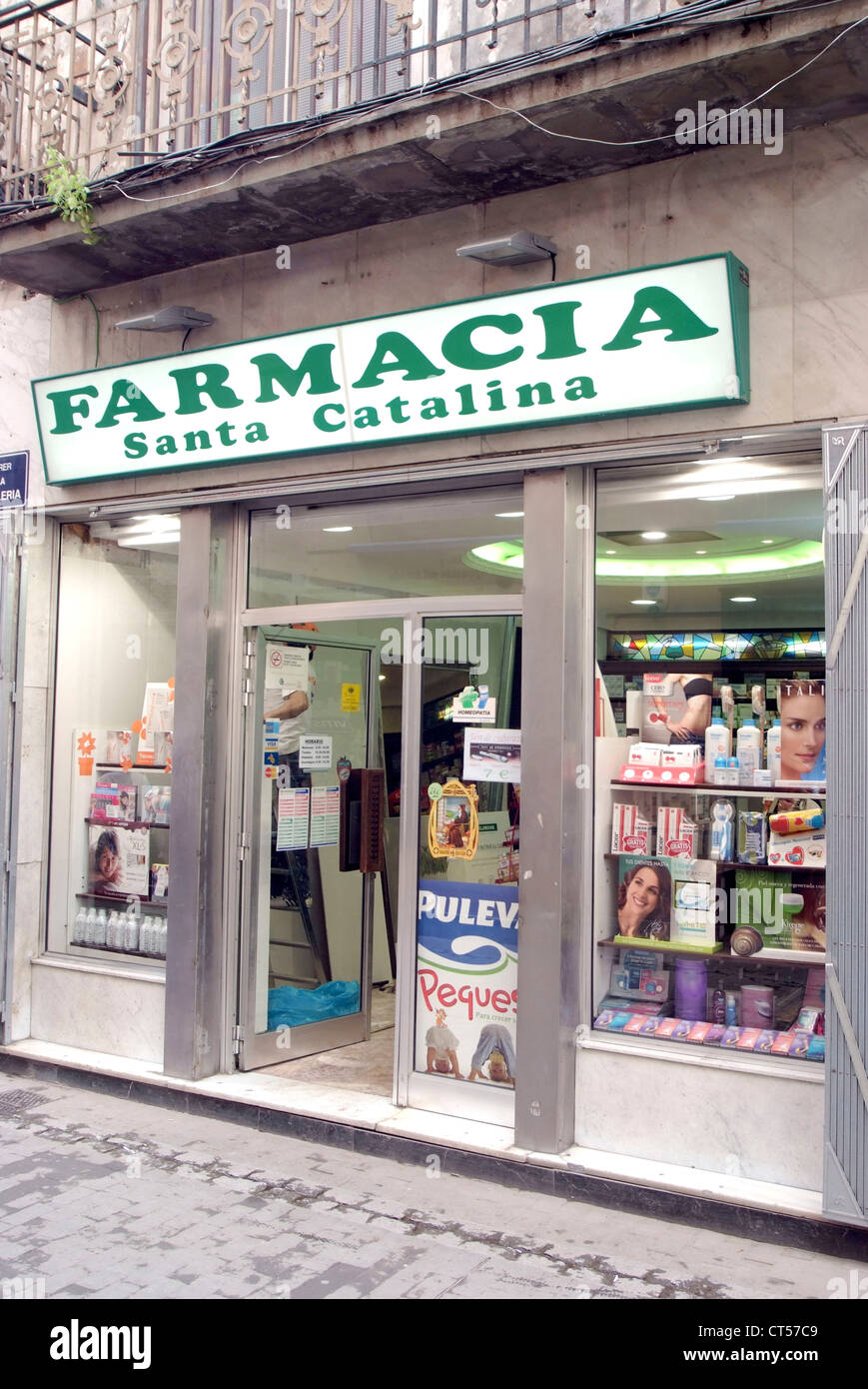 Pharmacy windows hi-res stock photography and images - Alamy