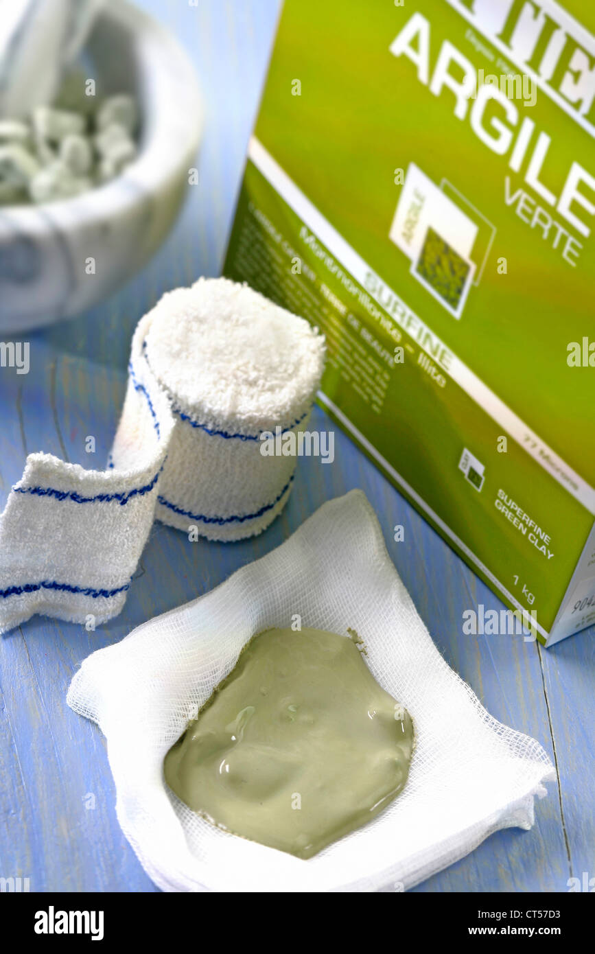 Medicinal clay compress hi-res stock photography and images - Alamy