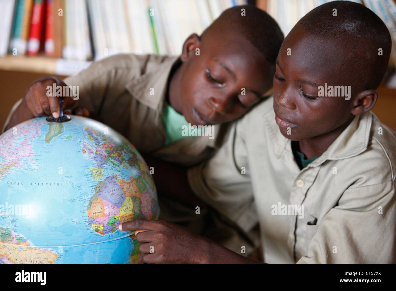 TEACHING IN AFRICA Stock Photo - Alamy