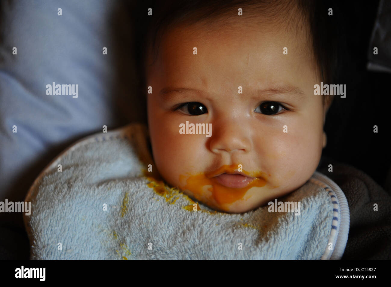 Baby patato hi-res stock photography and images - Alamy